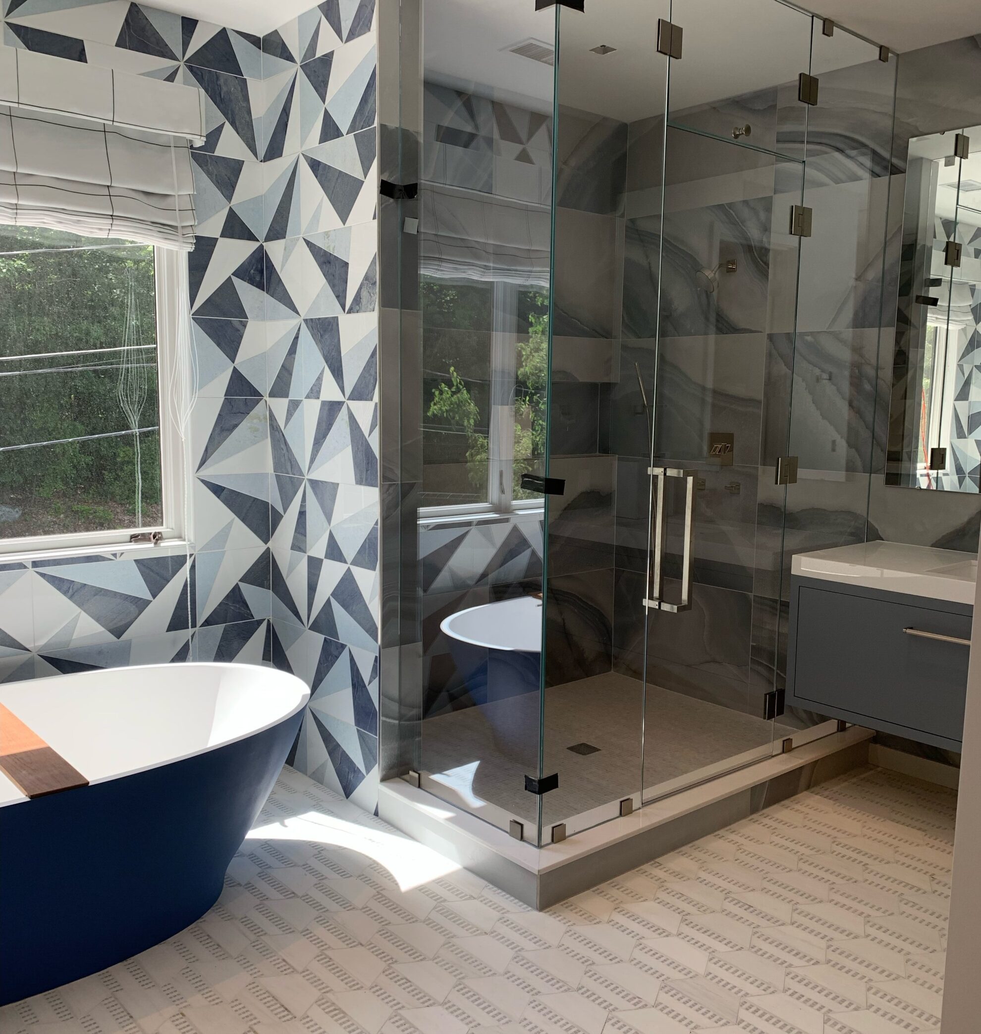 Showers – Pemi Glass & Mirror